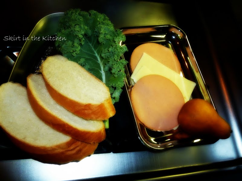 Grilled Garlic Bologna Sand - Skirt in the Kitchen